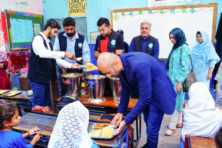 LDC supports school meals program in Pakistan || Louis Dreyfus Company